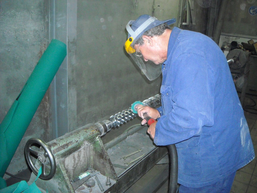 Extrusion screws - Polishing
